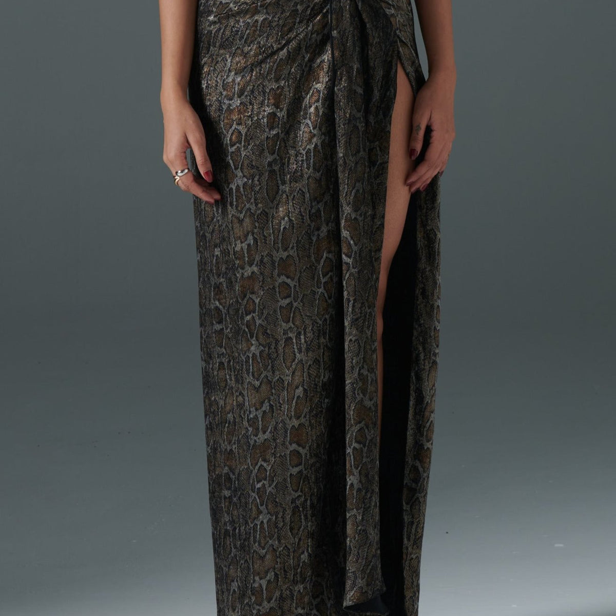 SERPENT SKIRT – LabelAnkitaJain